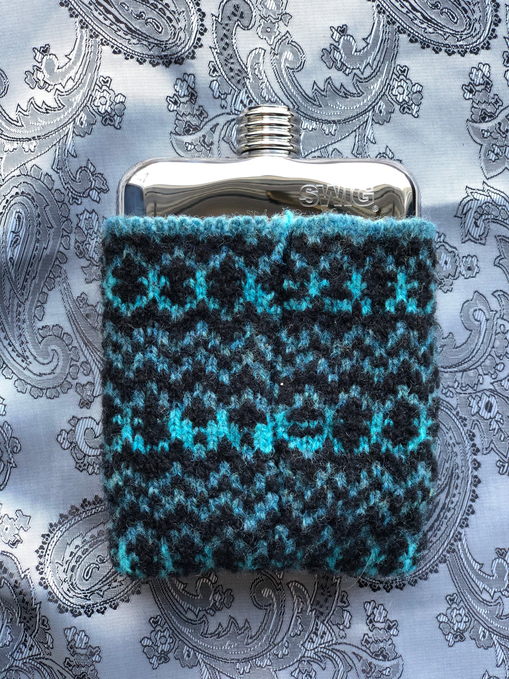 SWIG Hip Flask Harris Tweed Black – SWIG Hip Flasks